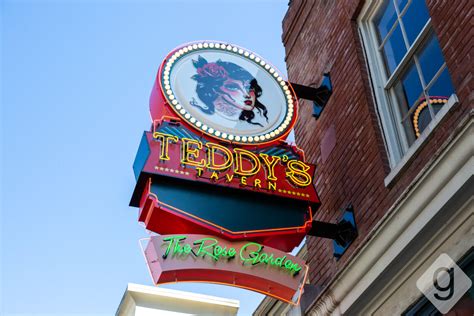 A Look Inside Teddys Tavern Nashville Guru