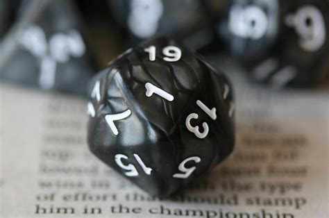Find The Best RPG Dice Rollers Online For Your Game | Book Riot