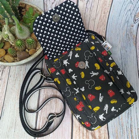 Shoulder Bag Estampa Michey Fundo Preto Elo7