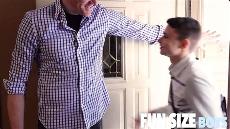 Free Tall Muscle Gay Porn Videos Xhamster