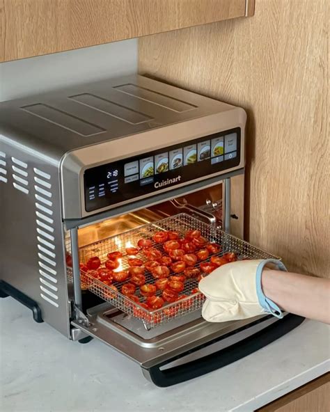 𝗚𝗘𝗡𝗜𝗘 𝗛𝗢𝗨𝗦𝗘 지니하우스 단독 최저가 쿠자 스텐팬 다른팬 대비 들러 붙는 일도 적어서 관리도 편해~ 바닥이 뜨고 벗겨지고 타는 일 없어서 시중 얇은 스텐팬