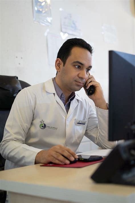 تیم آزمایشگاه آزمایشگاه دکتر سلیمانی