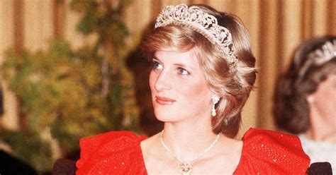 Princess Dianas Most Iconic Fashion Moments Of The 1980s Photos The