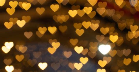 4k 배경 8k 배경 골드 배경 골든 보케 기념일 나뭇잎 빛 낭만적 인 배경 낭만적인 노란 보케 노란색 배경 따뜻한 빛 따뜻한 음색 라이트 패턴