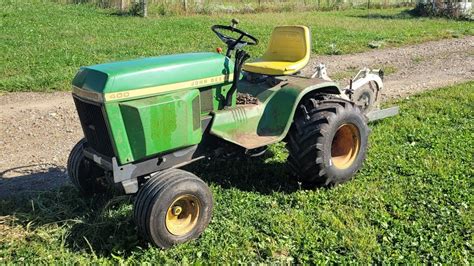 what to look for when buying a John Deere 400 garden tractor - YouTube
