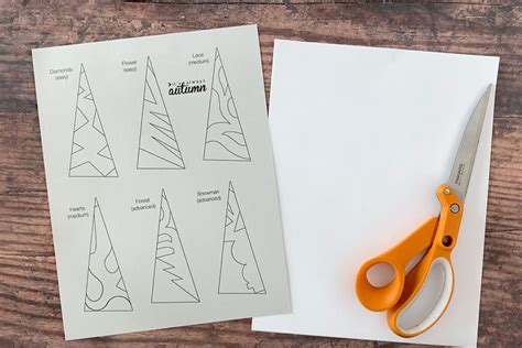 How To Make Paper Snowflakes It S Always Autumn