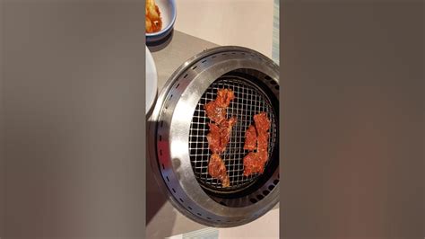 도사님이 친히 맛본 일본 소고기 감상하고 항상 영양가 많은 정보만을 알려주는 도사님을 존경하고 경배하도록해라 Youtube