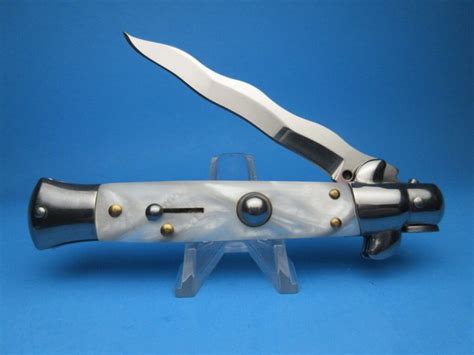 Discover An Extensive Collection Of Premium Switch Blades At Discover An Extensive Collection Of Premium Switch Blades At