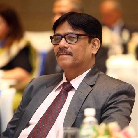 Dr Mandar Kulkarni Linkedin