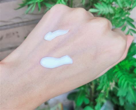 Fem De Tan Bleach Review Price PROS CONS And Benefits