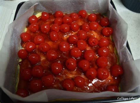 체리 스트로이젤 쿠흔 만들기