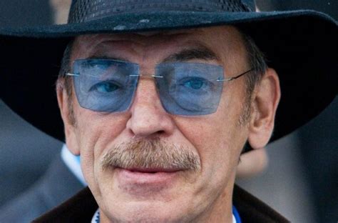 «Оказался трусом»: Боярский потряс публику своим поступком по отношению ...