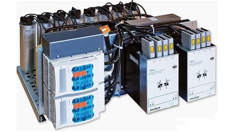 بارق ساده‌ترین فرمول محاسبه ظرفیت بانک خازنی راهنمایی برای طراحی