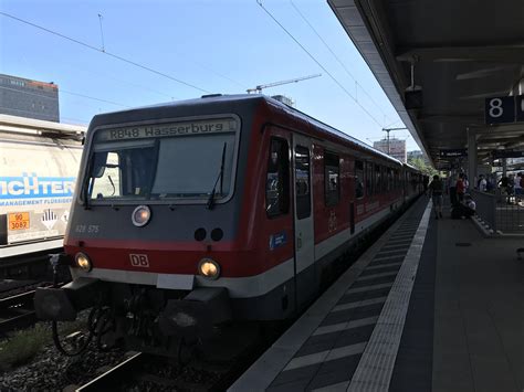 Db Class 628 575 Diesel Multiple Unit Dmu Train At Munich Ostbahnhof