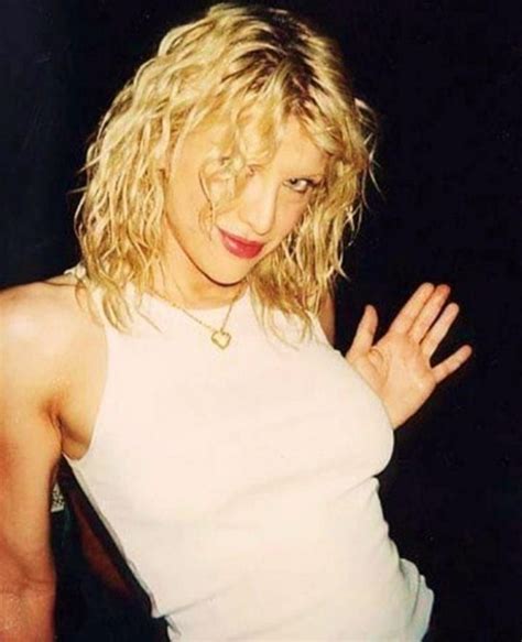 Pin On Courtney Love