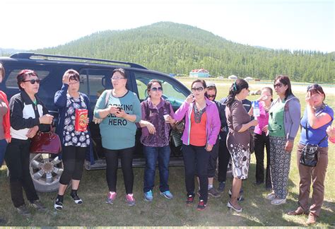 Сумдын нарийн бичгийн дарга нар сургалт хэлэлцүүлэгт оролцохоор аян замд гарлаа