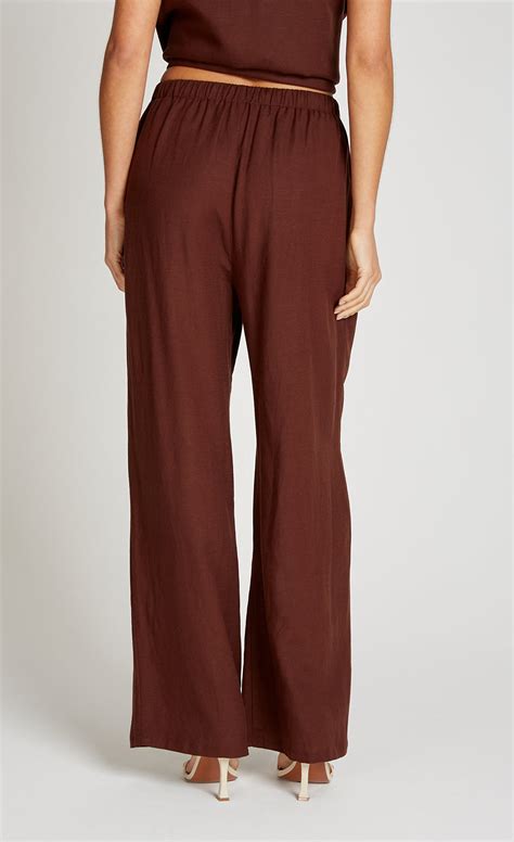 Chocolate Brown Wide Leg Trousers For Effortless Style