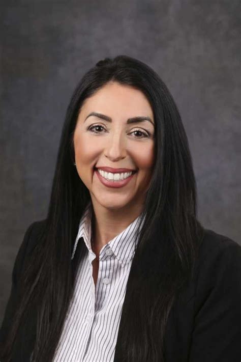 Lake Elsinore Councilmember Natasha Johnson Seeks Bill Essaylis