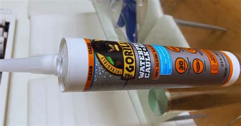Acrylic Vs Silicone Caulk Extensive Analysis Sticky Aide