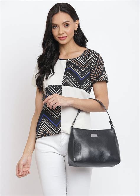 Get Pu Leather Top Handle Hobo Structured Handbag With Zip Closure At ₹ 1649 Lbb Shop