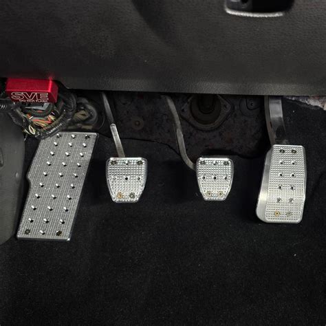 Mustang Pedal Kit For Manual Transmission Grid 05 14 S197