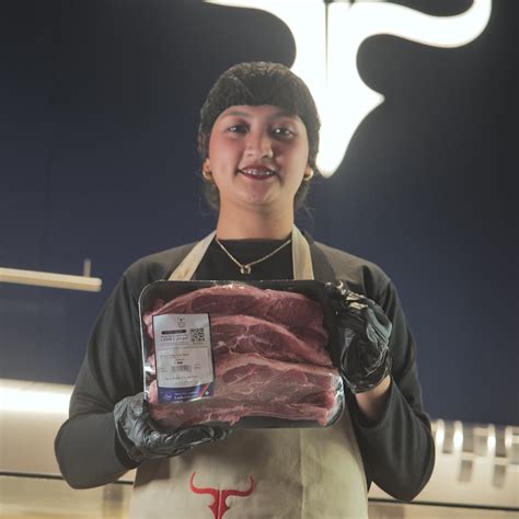 Aus Grass Fed Bone In Lamb Shoulder In Dubai And Abu Dhabi Mls Uae