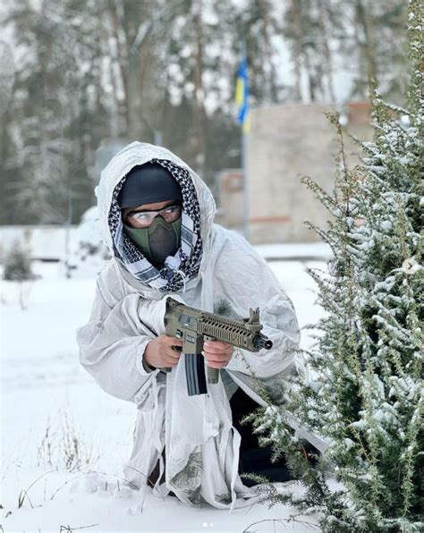 ملکه زیبایی سابق اوکراین هم به جنگ روسیه می‌رود