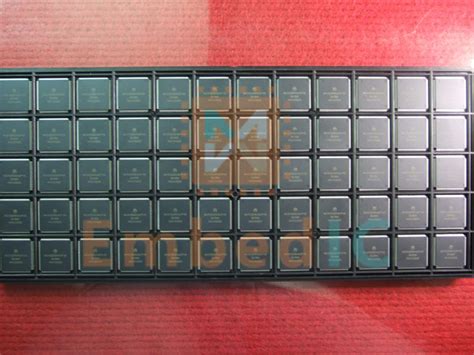 MC912D60ACPV8 NXP 16bit MCU EmbedIc