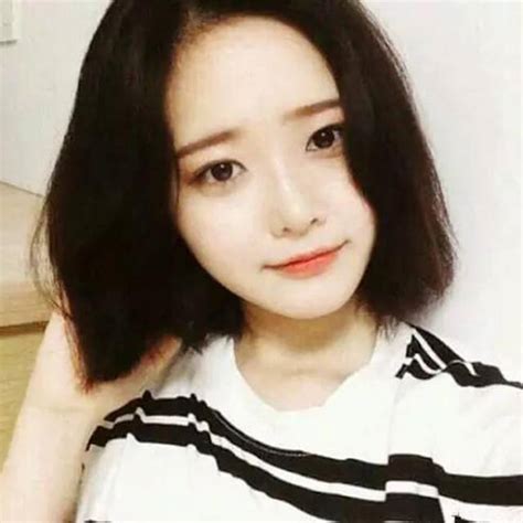 圆脸剪什么短发显脸小 圆脸剪什么短发 圆脸适合剪什么短发 第8页 大山谷图库