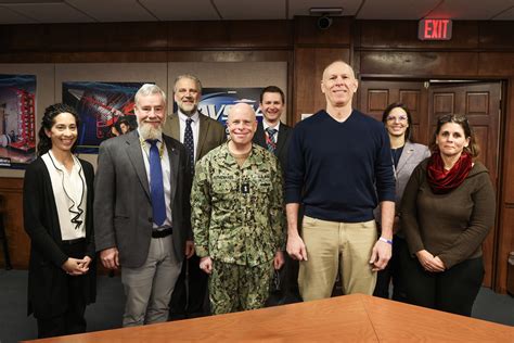 Nswc Indian Head Division Welcomes Chief Of Naval Research Naval Sea