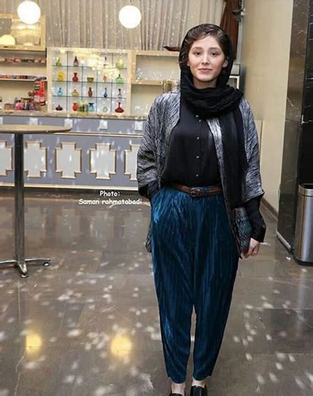 تصاویر بیوگرافی، عکس ها و زندگی خصوصی فرشته حسینی