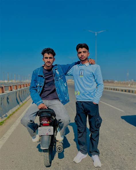 ༒Ƥⱥrdhⱥή ༒ Singerdeepu01 • Instagram Photos And Videos