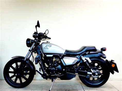 ซื้อ ขาย มอเตอร์ไซค์ Keeway K Light มือสอง Ennxo