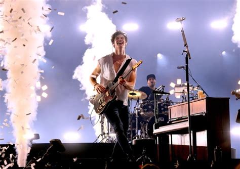 Shawn Mendes To Spend An Entire Weekend In Michigan In 2022 In Grand