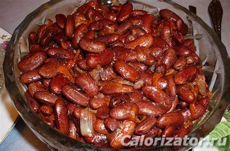 Салат из консервированной красной фасоли и лука - калорийность, состав ...