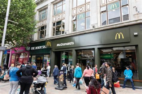 The Difference Between Franchising And Licensing