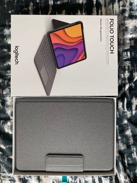 Logitech Folio Touch For Ipad Air 4 Mobile Phones Gadgets Mobile Gadget Accessories Cases