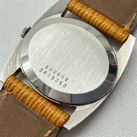 Yahooオークション N069 G19 1635 Universal Geneve ユニバーサルジ