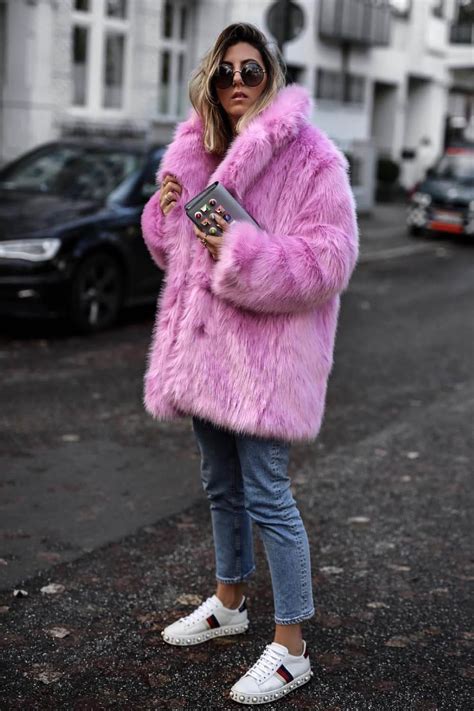 Шуба из искусственного меха модные тенденции 95 фото