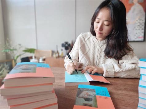 신간이벤트 온라인 북토크 나를 위한 글쓰기 수업 블로그부터 유튜브 에세이까지 퍼스널브랜딩을 위한 글쓰기 비법 대방출 네이버 블로그