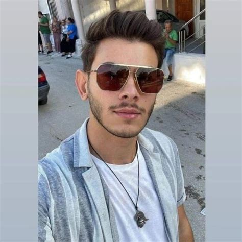 Ντινος μεμετ ογλου Memet Oglou On Threads