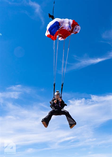 Parachute