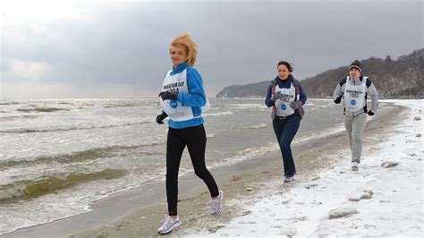 Daniel Delva Une Chaîne Humaine De 24 Heures