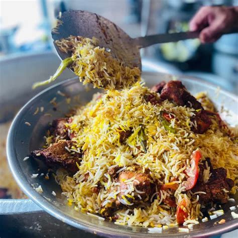 Video Umer Khayam Elahi On Linkedin Eidmubarak Giveaways Holidays