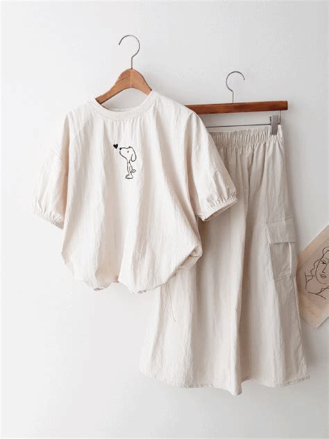 리케마켓 귀여워 ️사랑스러운 댕댕이 하트 퍼피 자수 포인트 바람막이 아노락 나일론 반팔티셔츠 밴딩 롱스커트 투피스세트 치마세트