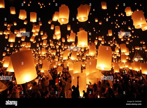 Floating Lantern Hi Res Stock Photography And Images Alamy