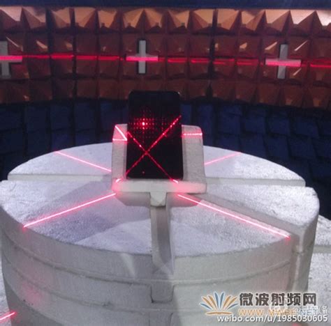 吴醒峰:一个动作,简单有效地改善t2的4g信号! 拆解评测 微波射频网 吴醒峰:一个动作,简单有效地改善t2的4g信号! 拆解评测 微波射频网