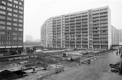 Ddr Bildarchiv Berlin Plattenbau Wohnsiedlung Am Weißenseer Weg Vormals Ho Chi Minh Straße
