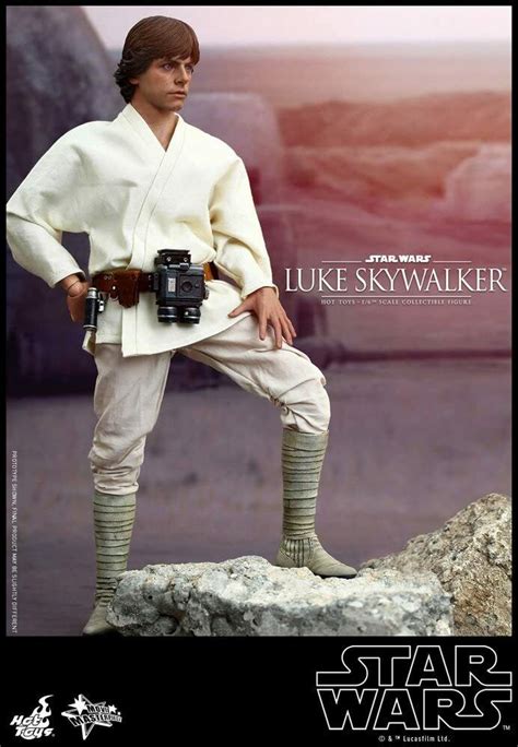 Hot Toys Star Wars Episode Iv A New Hope Luke Skywalker 16 Scale