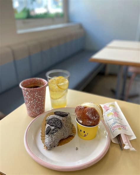송리단길 맛집언제 먹어도 맛있는 노티드 도넛 카페 노티드 잠실케이크 예약 픽업 네이버 블로그